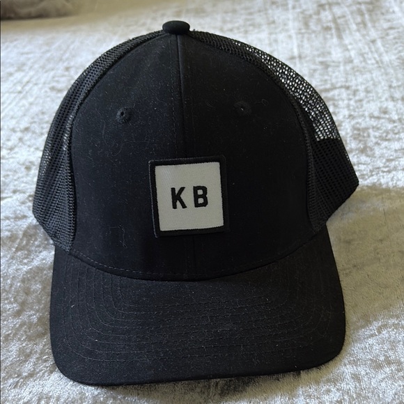 Kane Brown | Accessories | Black Mesh Trucker Hat | Poshmark